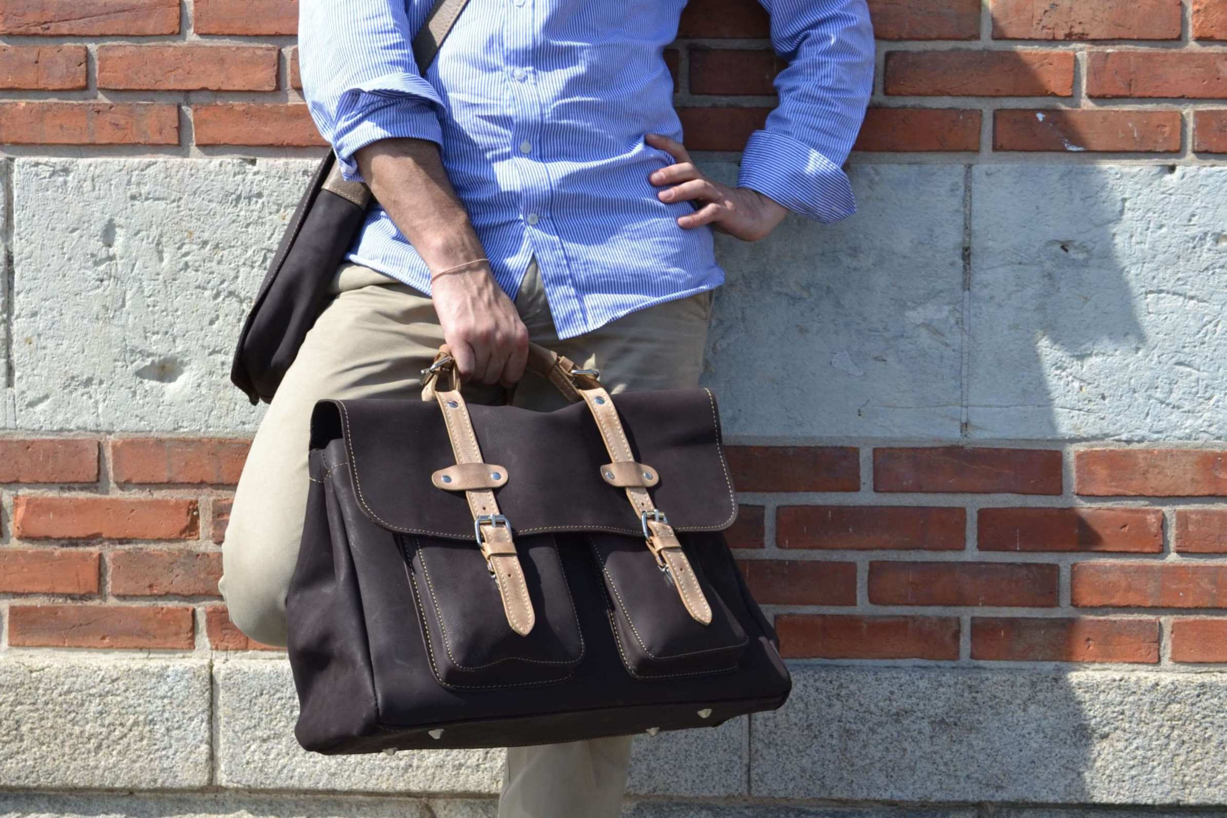 Maroquinerie Made In France Cuir And Terre